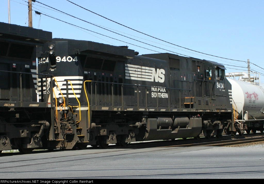 NS 9404